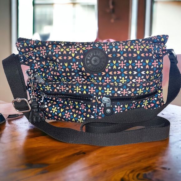 Kipling | Bags | Kipling Angie Convertible Crossbody Bag Purse In ...